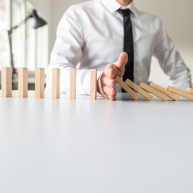 Illecito disciplinare di un avvocato: sussiste se il comportamento è ...